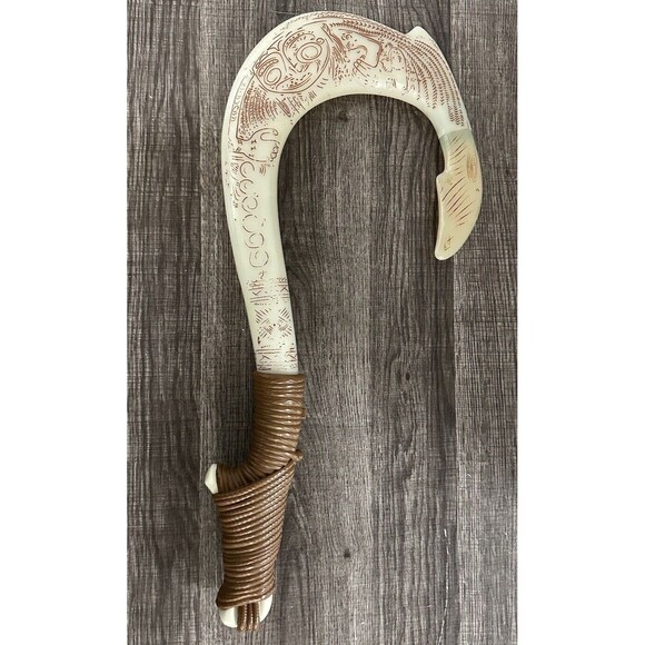 Disney | Toys | Disneys Moana Mauis Magical Fish Hook Lights Up And ...